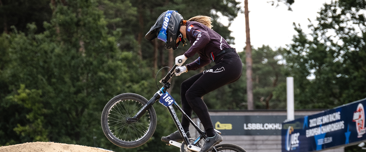 BMX Race au club d’Annecy BMX Club avec Maureen