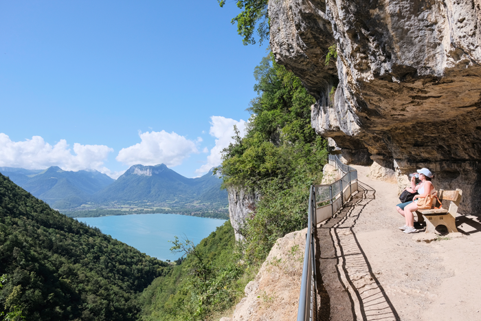 Randonnée à la cascade d'Angon et au pont des fées